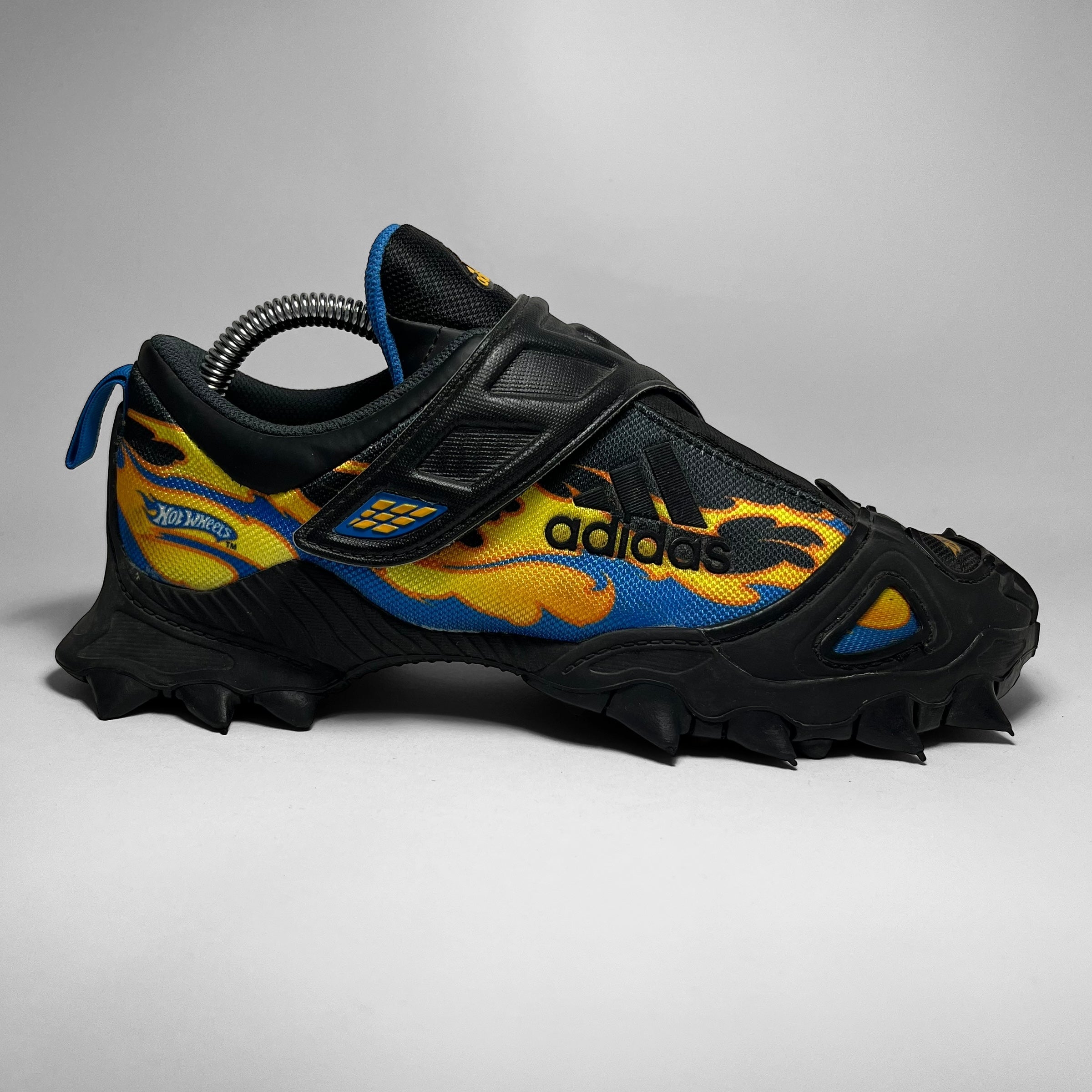 Adidas x Hot Wheels ‘Mud Racer’ (2000s) – VILIS VINTAGE